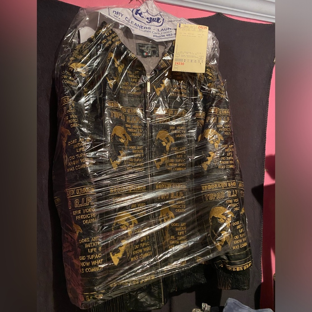 Rare Vtg 90’s Newspaper Tupac 2pac Shakur Leather Jac… - Gem